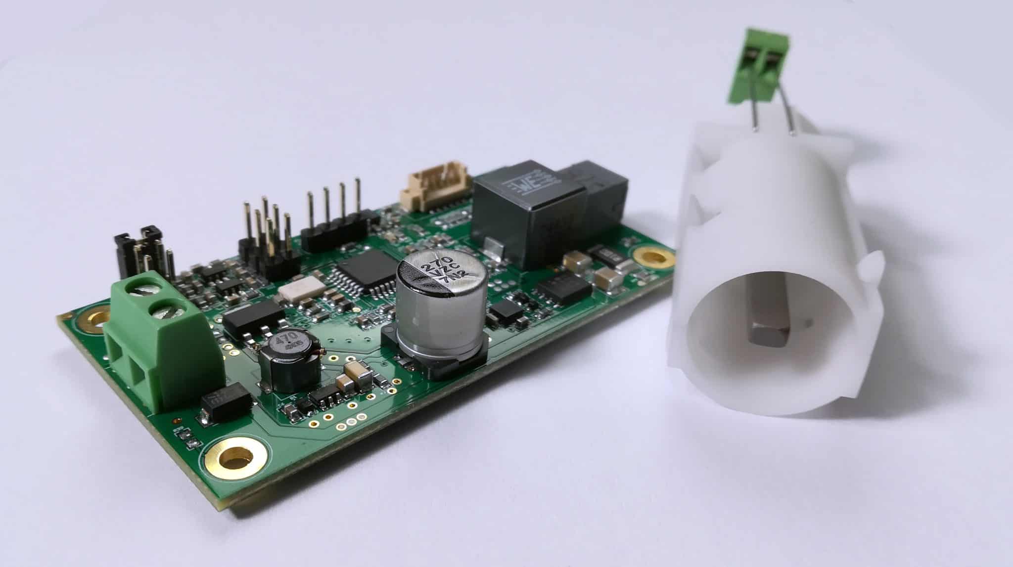 Semiconductor technology: Plasma activation and finecleaning